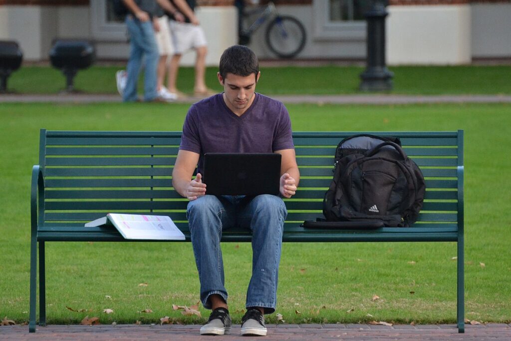 A Career in Freelancing - Halal Incorp